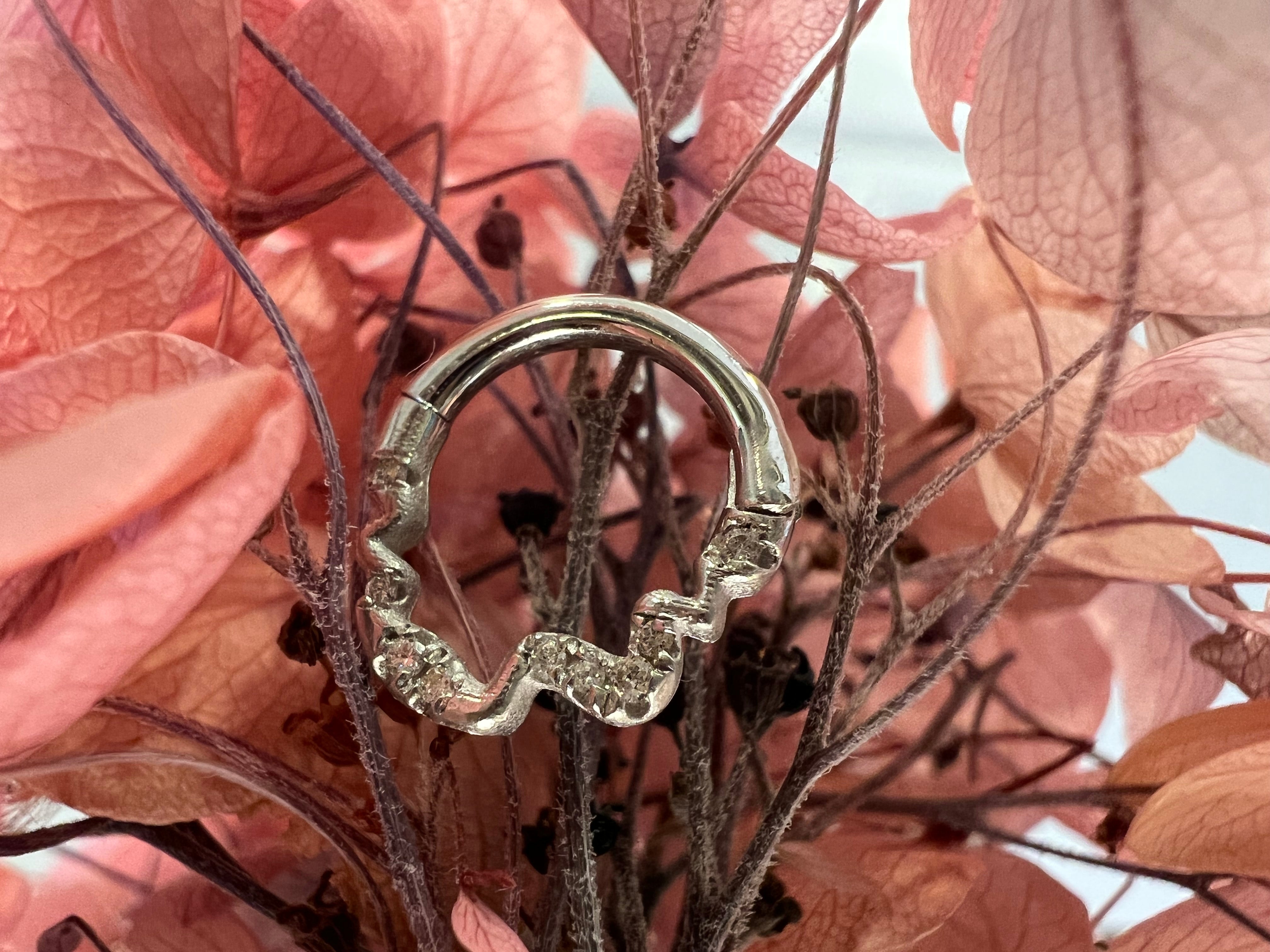 Pupil Hall Either Way Forward Facing – MANTRAFINEJEWELLERY.COM