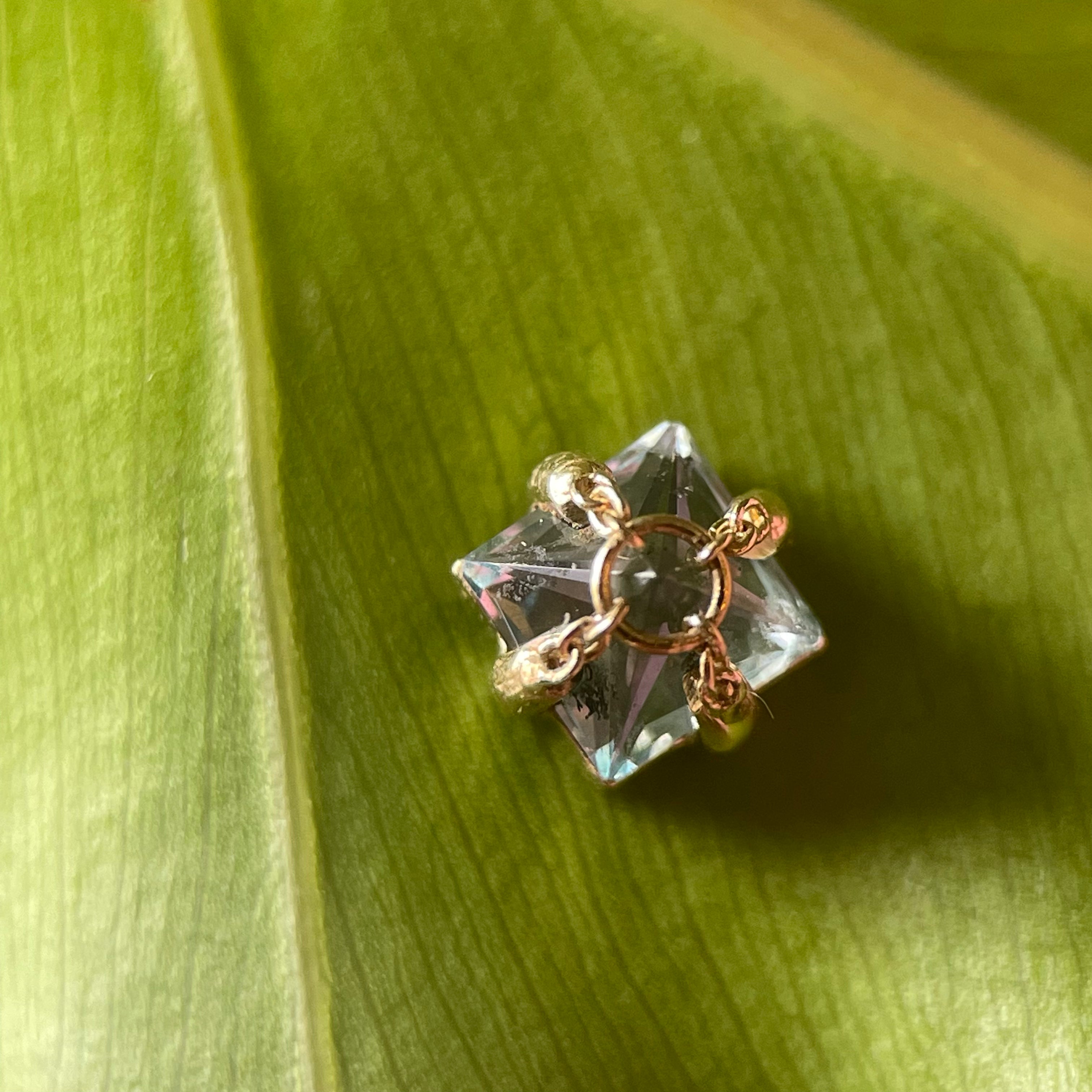 Pupil Hall- How Dare You threadless end (Square Shape ...